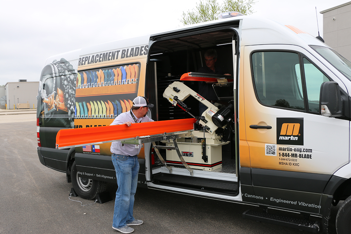 Mr. Blade - Martin Engineering Blade Replacement Program