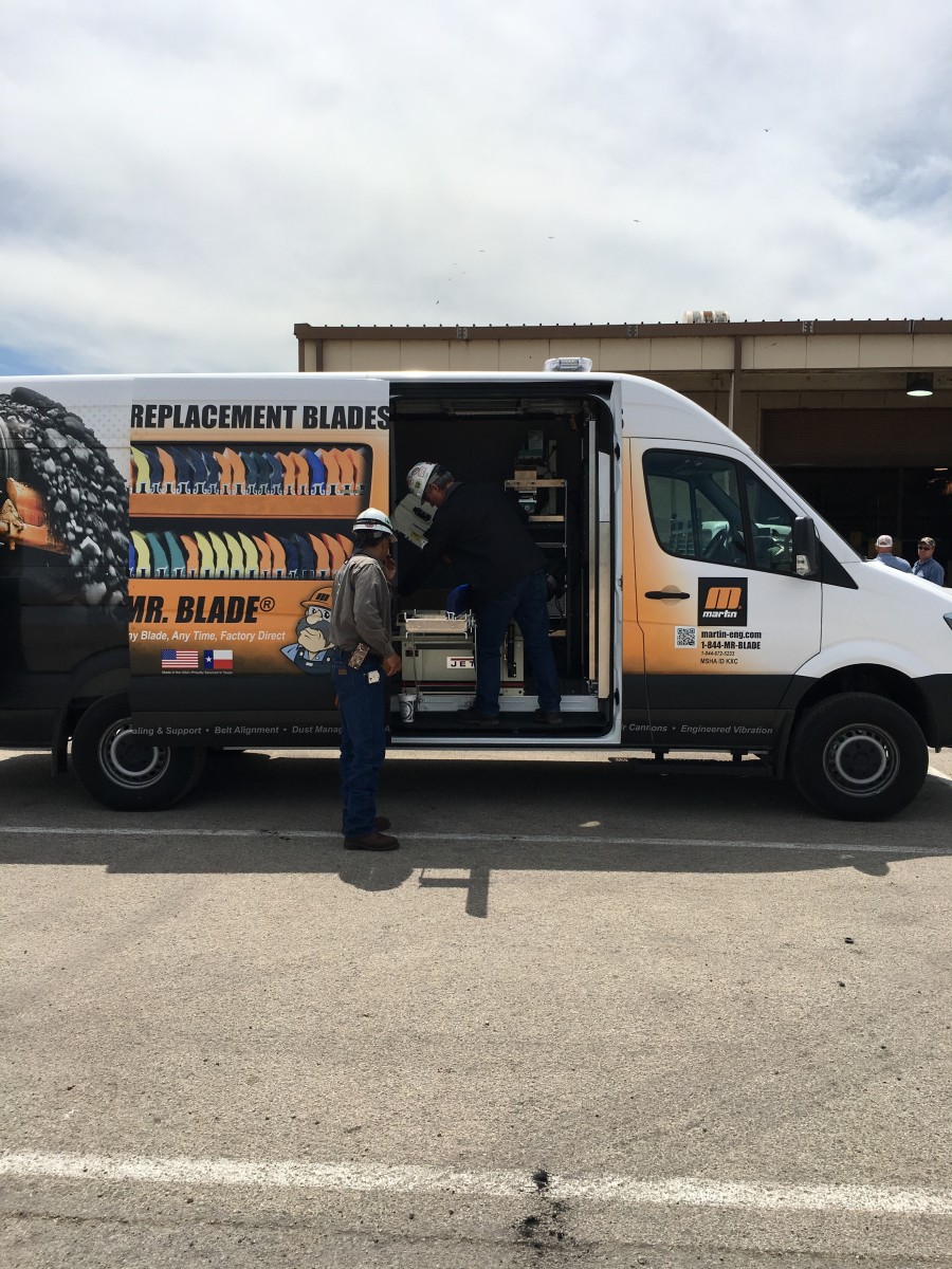 Mr. Blade - Martin Engineering Blade Replacement Program