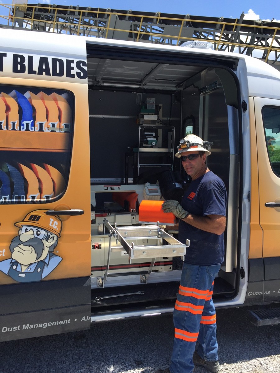 Mr. Blade - Martin Engineering Blade Replacement Program